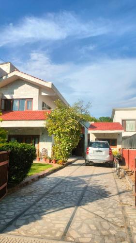 Sweet Home 8 Chandigarh - Chandigarh