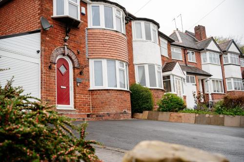 Stunning 4-bed Fast Wifi Near City Centre, Garden, Family, Contractors - Birmingham
