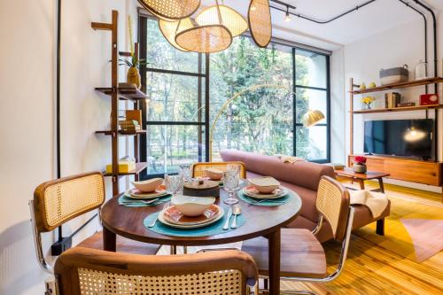 Casa Miravalle - Mexico City