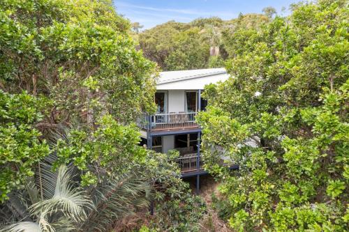 A Turtle House By Discover Stradbroke - Point Lookout