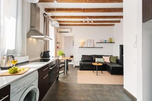 Lodging Apartments Almirall Beach 52 - La Barceloneta