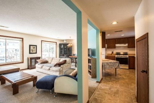 Dream House, A Creative Escape In The Heart Of Powderhorn - Minneapolis, MN