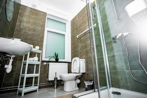 Chambre R1 Avec Salle De Bain Privee - Luik