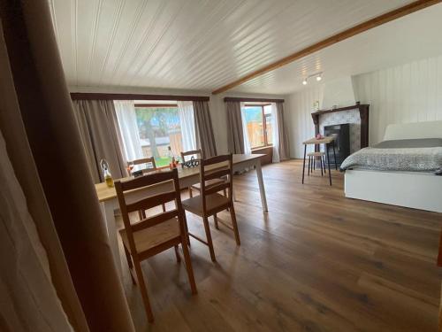 Cozy 2-bedroom Bungalow - Interlaken