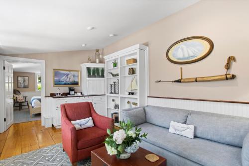 Carlisle House Inn - Nantucket, MA