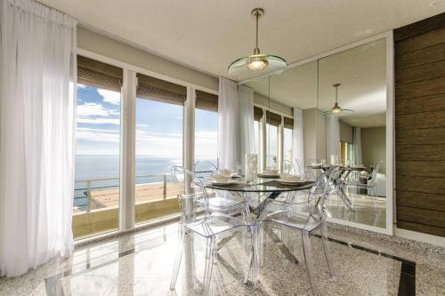 Surf-n-sand 2-bedrooms, Malibu - Malibu, CA