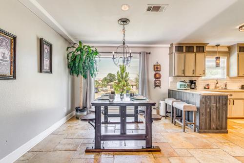 Waterfront Florida Vacation Rental W/ Boat Dock - Milton, FL