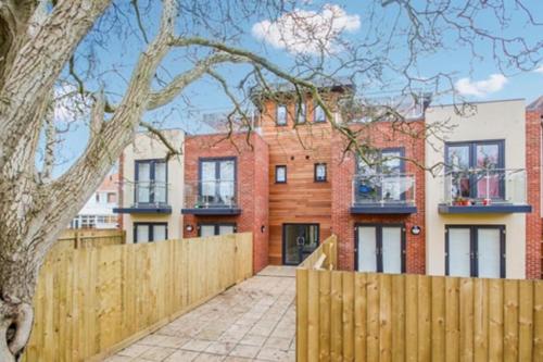 The Kensington Apartment, Free Carpark, Ideal Location For Exploring Oxford City & Nearby Places, Ea - Oxford