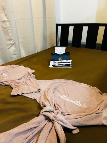 Mikaella’s Beatrix deluxe - Manila, the Philippines | Best Prices 2024 ...