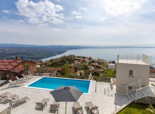 Apartments Bregha - Three Bedroom Apartment With Sea View - Opatija