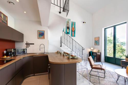 C12 Staywizus - 2 Bdr Duplex In Mougins - 2 Parking Spaces, Ac, Balcony & Pool - Mougins