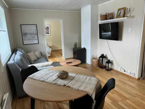 Walo Apartments Tromsdalen - Close To Cable Car And Arctic Cathedral, 10 Min By Bus To City Centre, - Tromsø