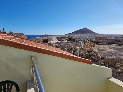 Ferienhaus In El Medano Mit Terrasse Und Meerblick - El Médano