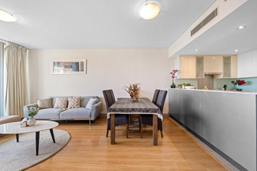 3br Cbd & Pool & Gym & Walk To Darling Harbour & Icc & Town Hall - Camperdown