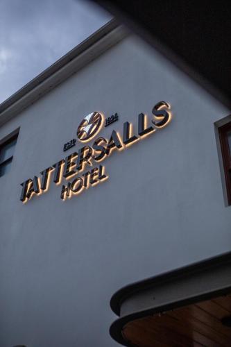 11 Best Hotels in Armidale, Australia