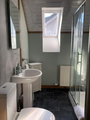 Skye Basecamp Hostel, Broadford Bay, Isle Of Skye - 스카이