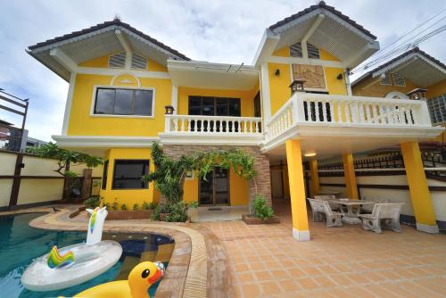 Pool Villa At Central Pattaya Near Big C-extra - Pattaya