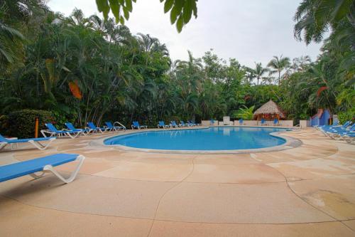 Condominio Con Alberca En La Zona Hotelera Puerto Vallarta - Puerto Vallarta