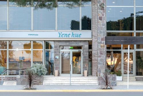 Yene hue in Puerto Madryn from $104