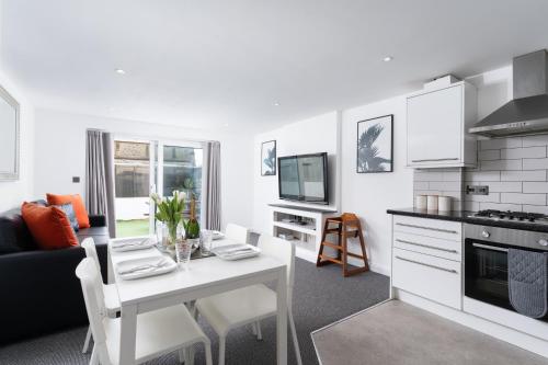 Modern Garden Apartment In A Large Victorian House - Penzance