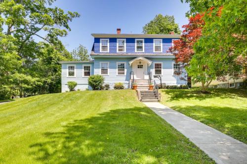 Historic Poughkeepsie Home Near Arlington & Vassar - Hyde Park, NY