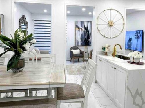 Luxury Home In Toronto (Mississauga) - Brampton
