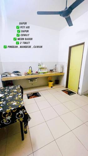Ss Manjung Homestay - Sitiawan