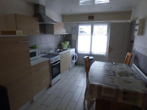 Appartement Meuble 28 M2 Entierement Renove - Contrexéville