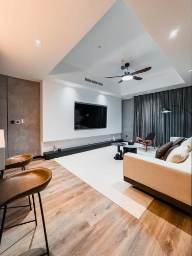 Downtown Dunya Tower in Dubai, United Arab Emirates - 20 reviews ...