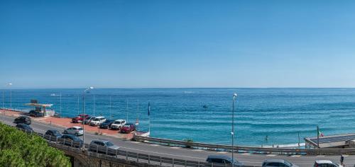 Villa Cadiz Apartments Varazze - Varazze