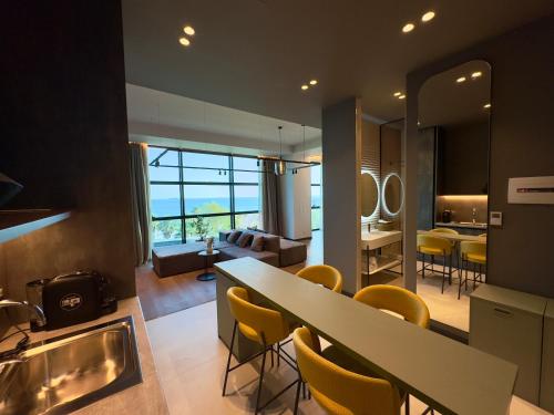 Zins Luxury Apartments - Durres