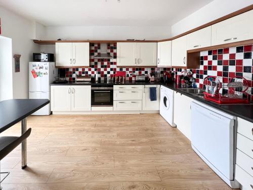 Harbour Townhouse - Portrush