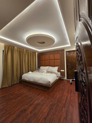 Premier Pahalgam - Pahalgām, India - Updated 2026: Hotel prices and ...