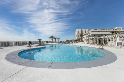 Walk To Beach! Gulf Shores Escape W/ Indoor Pool - Alabama