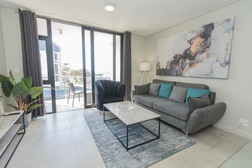 Bellamare Beachfront Jewel - Port Elizabeth