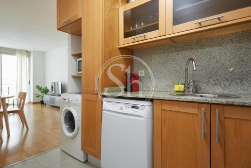 Modern Urban Stay Close To Sants Barcelona - Barcelona