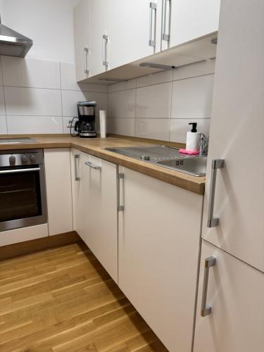 Emma City Apartment Werne, Barrierefrei, Zentral Mit Balkon Und Parkplatz - Werne