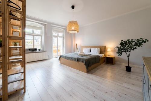 Glogowska Spacious Apartment By Bookinghost - Poznań