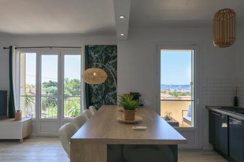 Appartement Design Avec Vue Mer - Toulon