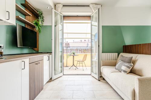 Japandi Apartment, Zona Porto Livorno Con Balcone E Jacuzzi Idromassaggio - Livorno
