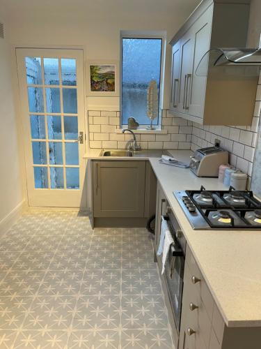 Beautiful Bungalow - Plymouth