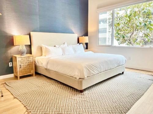 Dapper Retreat In Vibrant San Diego - Petco Park - San Diego
