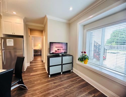 鳥巢2睡房民宿 - Vancouver