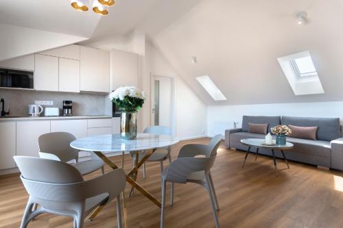 Encore Boutique Residence By Dwellfort - Prague