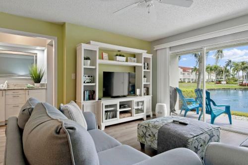 St Pete Isla Vista Verde E 2 111 Pond View 2 2 - St. Petersburg, FL