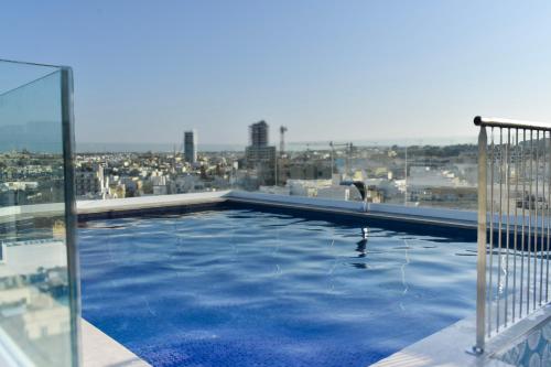 101 Moroni By Cast Renting - Valletta