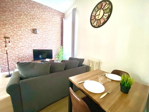 Le New-york, Chaleureux Avec Netflix Et Ascenseur - ibis Limoges Centre