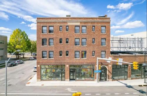 1 Bed Apt On Grand - Walk To 3 Breweries! - Summerset Winery, Indianola