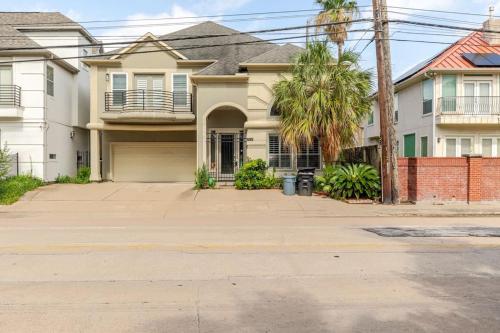 Wanderlust Villa Near Galleria Mall - Stafford
