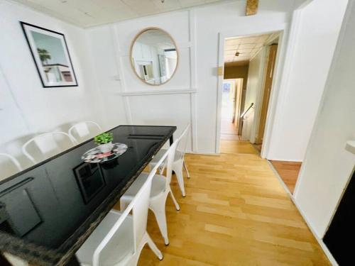 Bayside Living - Walk To Water - Central Location - Bribie Island